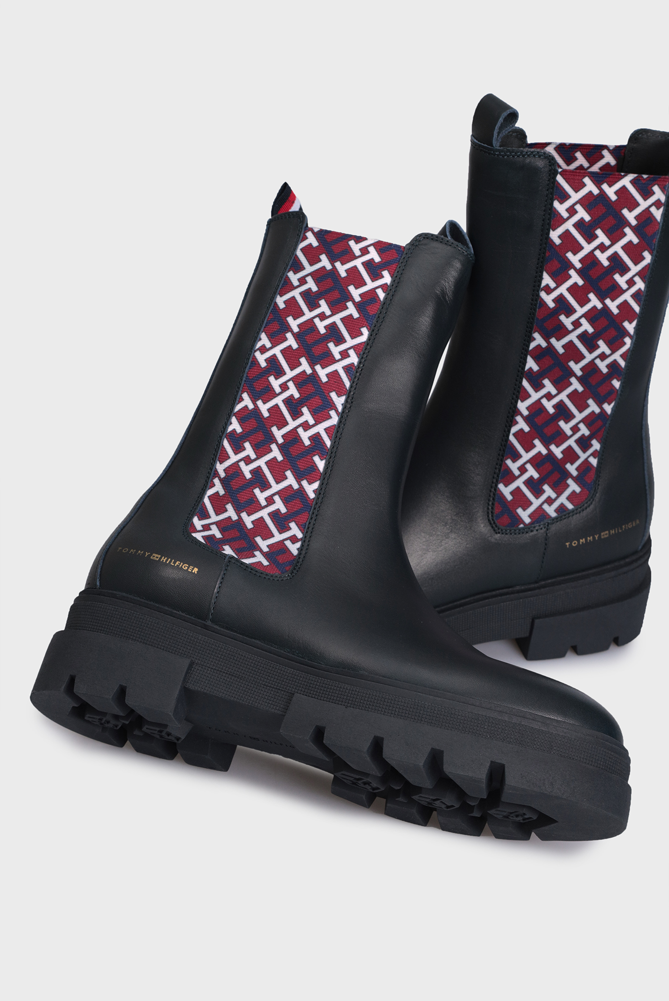 Ботинки MONOGRAM CHELSEA BOOT Tommy Hilfiger FW0FW06872 — FR Group